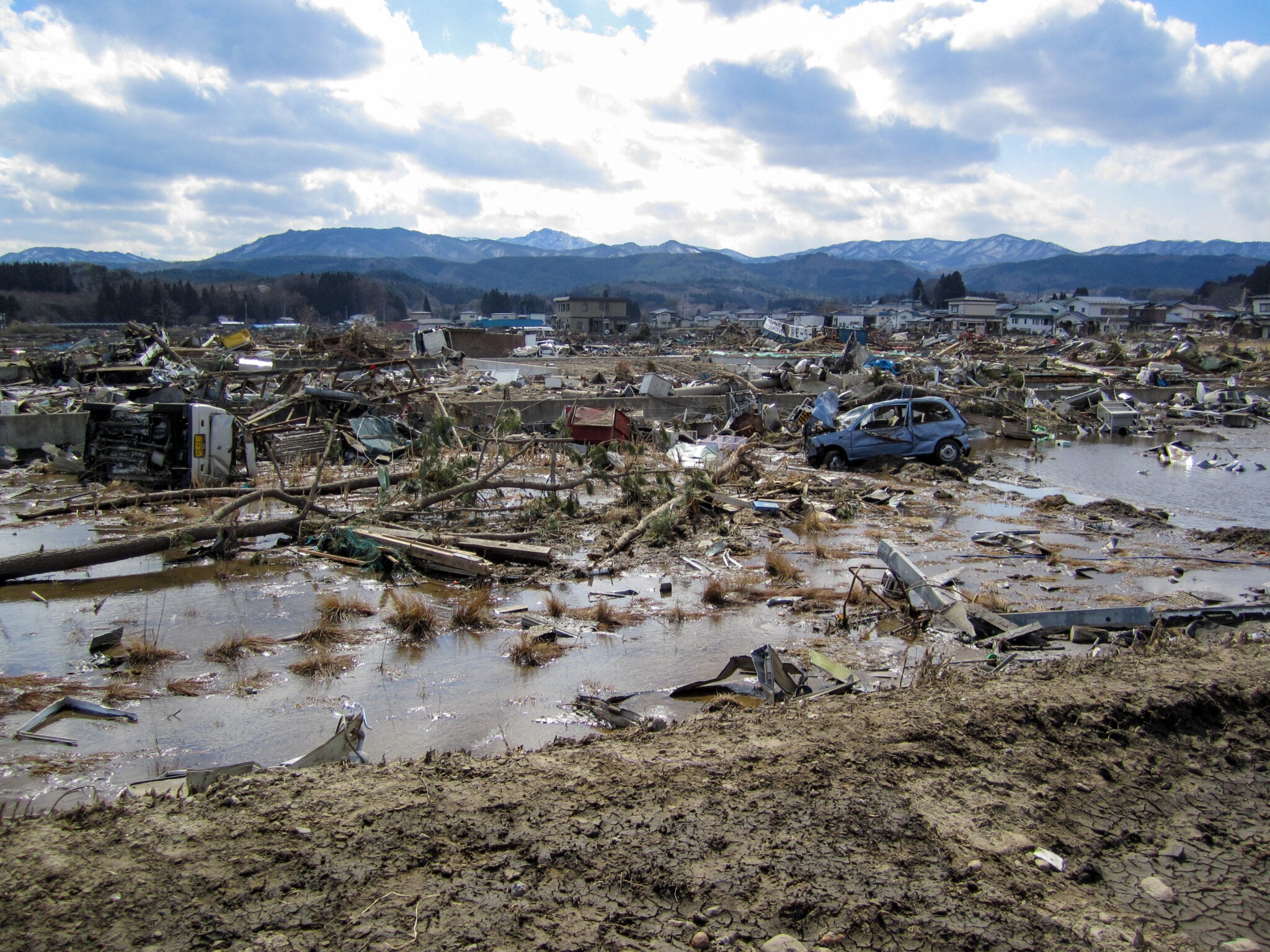 How Are Tsunamis Formed?